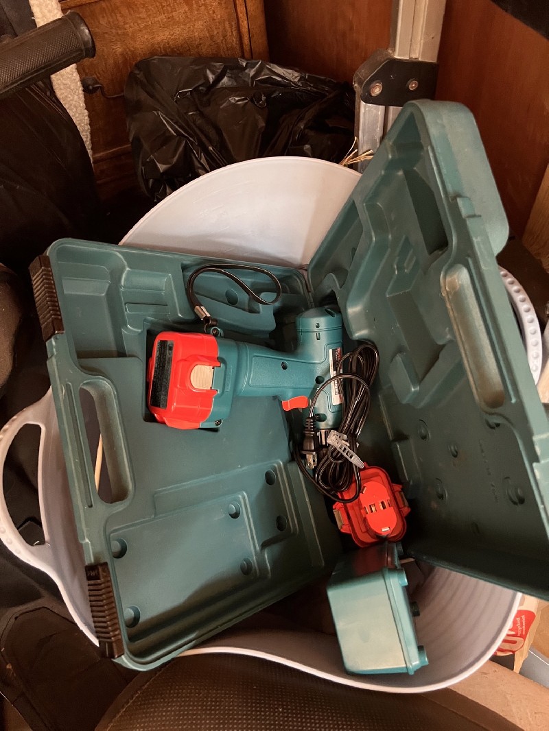 iBidOnStorage.com.au - Auction - 16818695597143