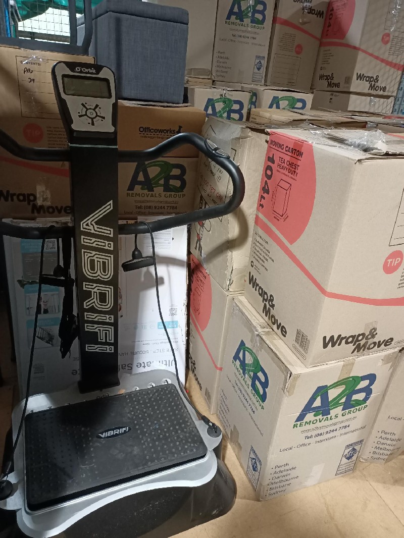 iBidOnStorage.com.au - A2B Storage Auction - 16889750999212