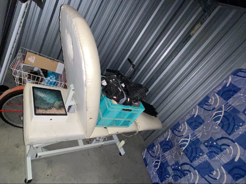 iBidOnStorage.com.au - National Storage Auction - 16992504086687