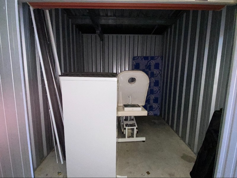 iBidOnStorage.com.au - National Storage Auction - 16992504086687