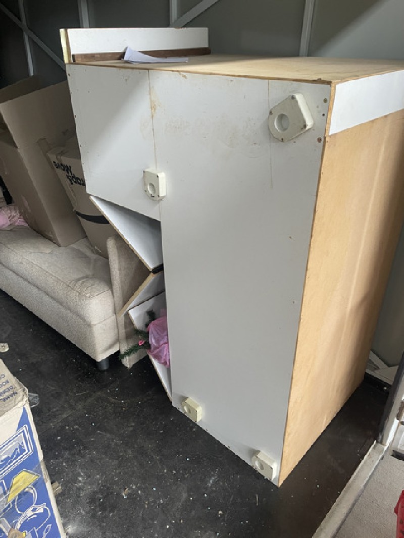 iBidOnStorage.com.au - Fairy Meadow Self Storage Auction - 17018267814153