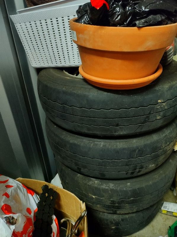 iBidOnStorage.com.au - Auction - 17083171328164