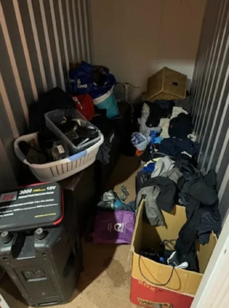 iBidOnStorage.com.au - Auction - 17102807073178