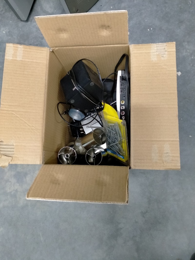 iBidOnStorage.com.au - Auction - 17132435894094