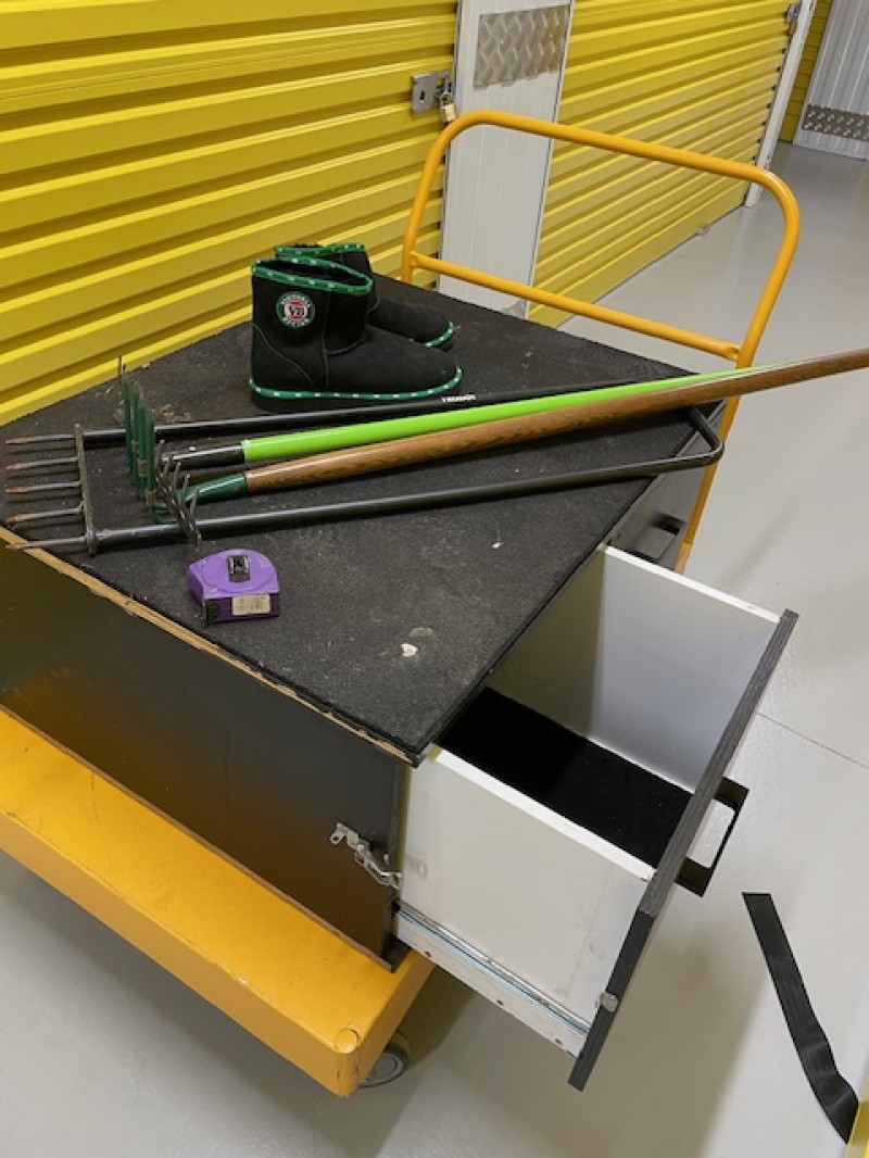 iBidOnStorage.com.au - Auction - 17186900584282