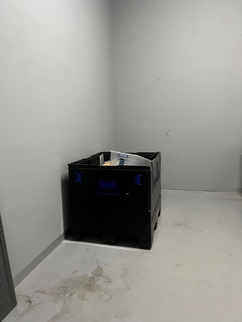 iBidOnStorage.com.au - Auction - 17218755744835