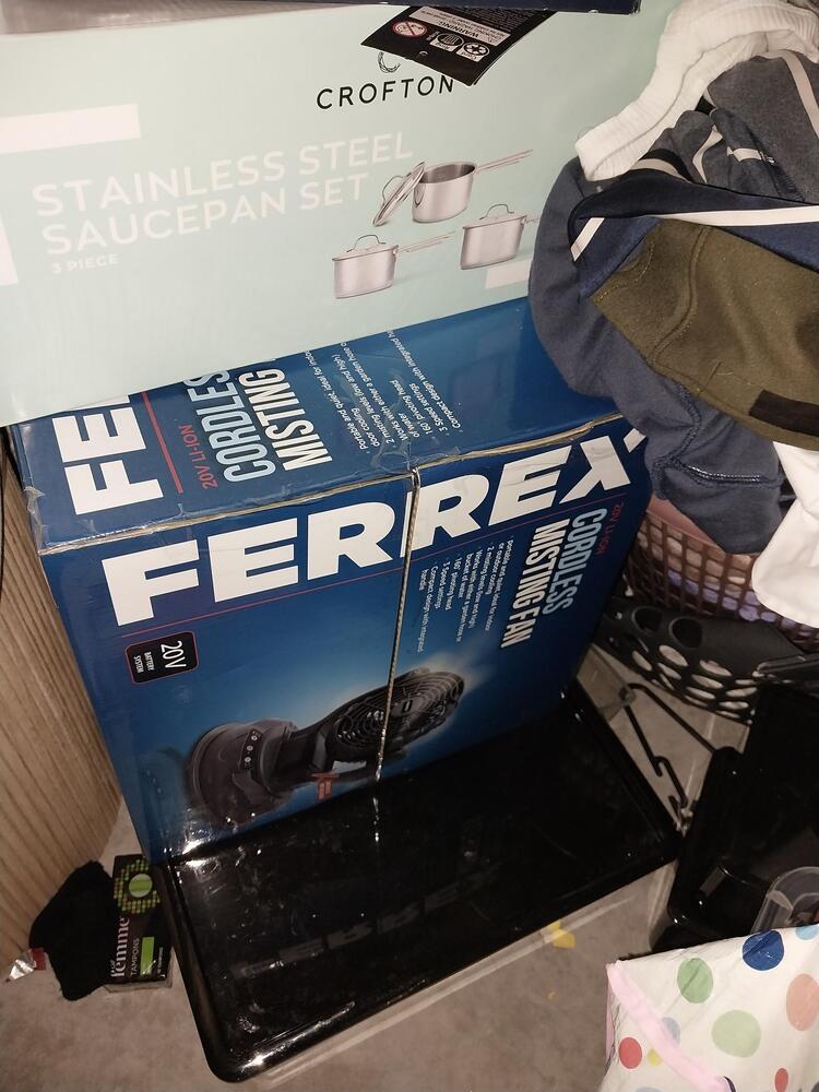 iBidOnStorage.com.au - Storage King Brendale Auction - 17289663327728