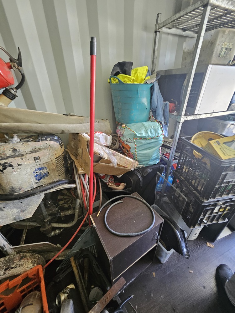 iBidOnStorage.com.au - Auction - 17296417998020