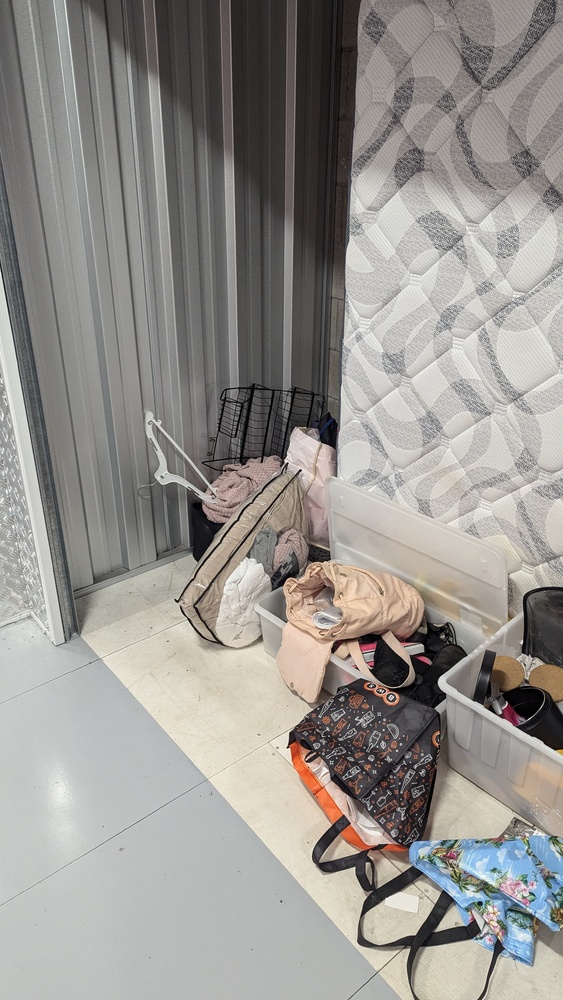 iBidOnStorage.com.au - Auction - 17306970881298