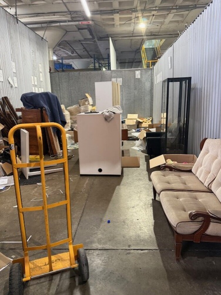 iBidOnStorage.com.au - Auction - 17424372239679