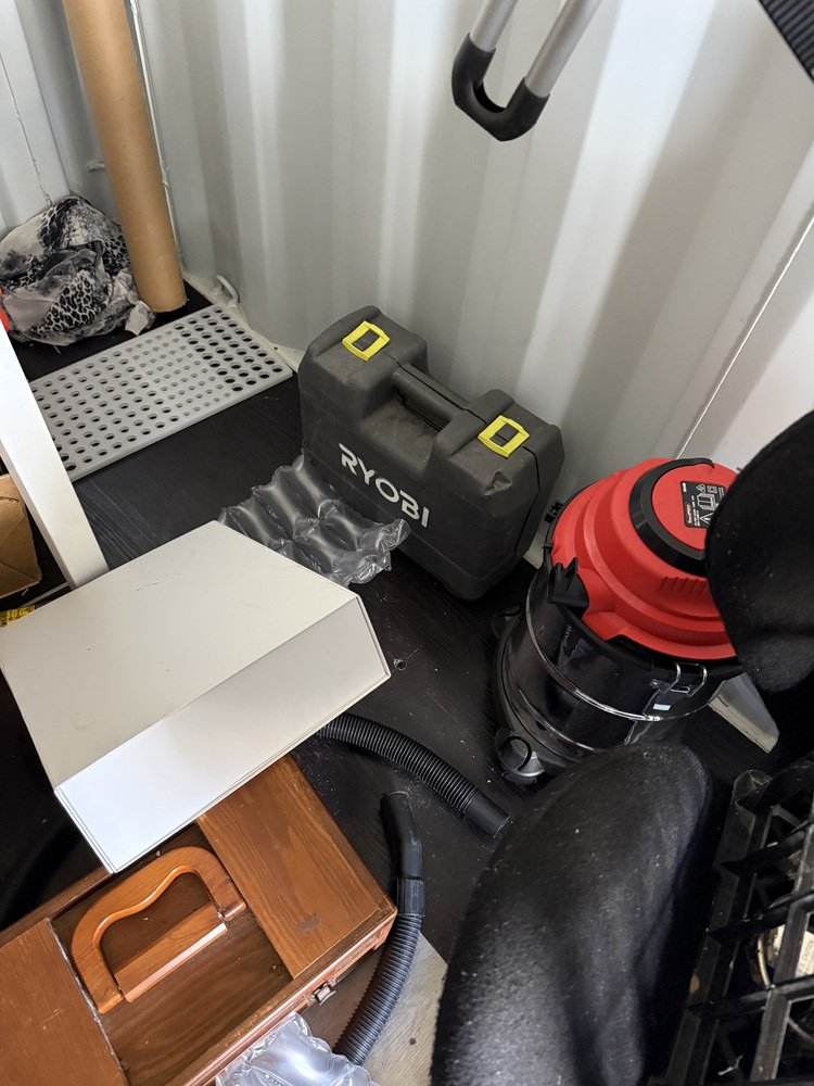 iBidOnStorage.com.au - Auction - 17446918931036