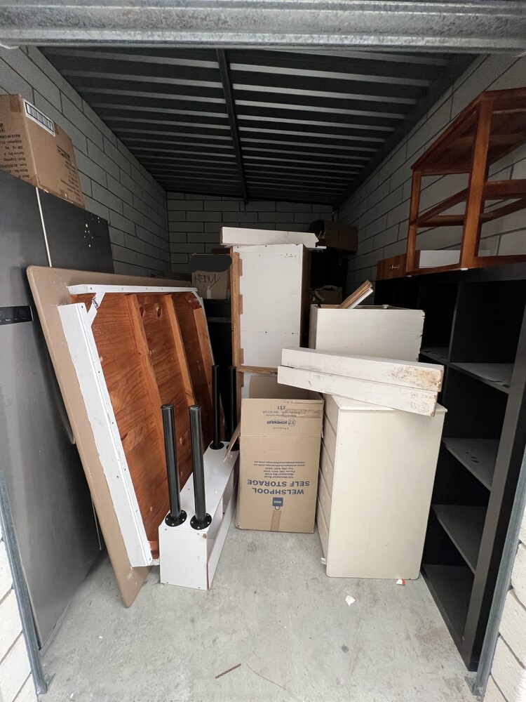 iBidOnStorage.com.au - Auction - 17472115561111