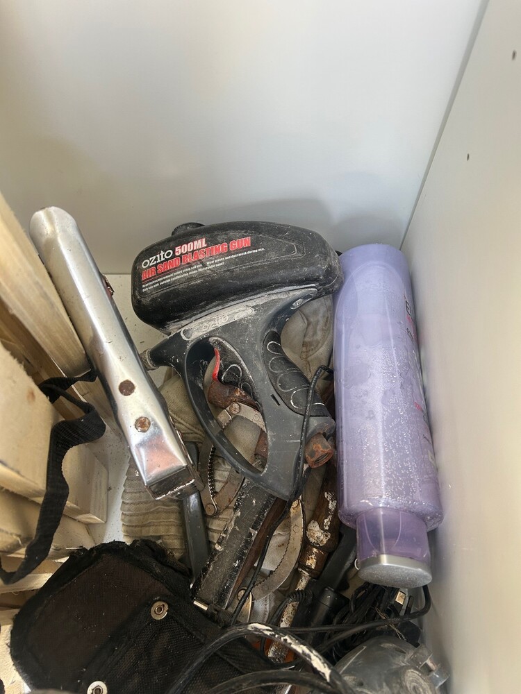 iBidOnStorage.com.au - Auction - 17491814281880