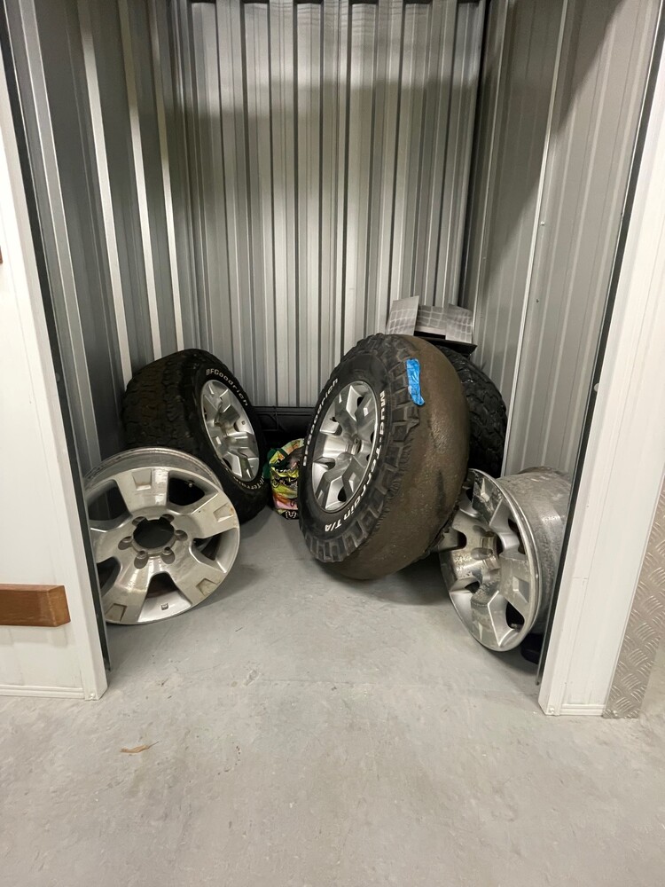 iBidOnStorage.com.au - Auction - 17521988096952