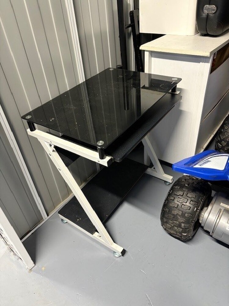 iBidOnStorage.com.au - Auction - 17556559818179