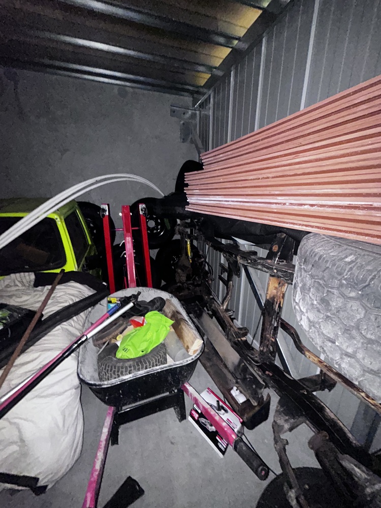 iBidOnStorage.com.au - Auction - 17587599874032