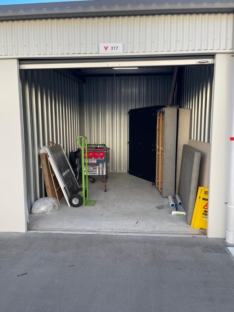 iBidOnStorage.com.au - Auction - 17587633991839