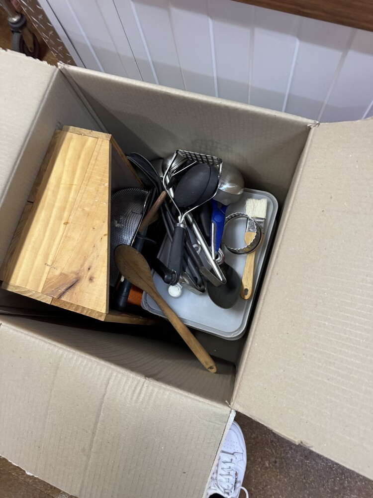 iBidOnStorage.com.au - Auction - 17605906297009