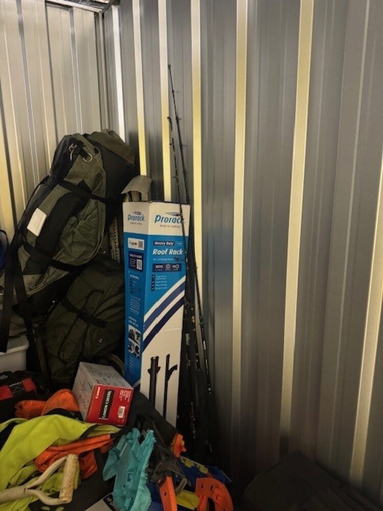 iBidOnStorage.com.au - Auction - 17606658943814
