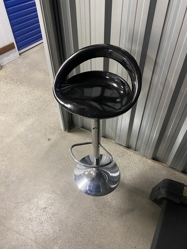 iBidOnStorage.com.au - Auction - 17635975594024