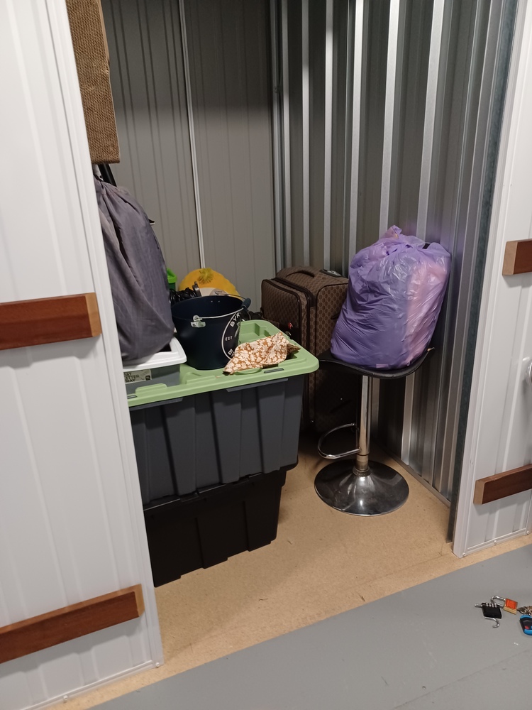iBidOnStorage.com.au - Auction - 17699893033413